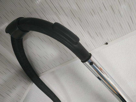 Пылесос original Bosch 2400W с России