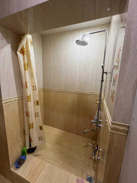 V3344 4/3/9 Хамза метро 103м2 Средний ремонт