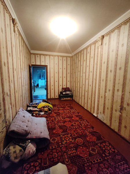 Chilonzor 20 kvartilda kvartira 1 ta bollaga