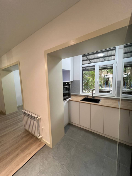 Продается 2х ком. квартира, ор-р:Катта Дархан 2, 49м2
