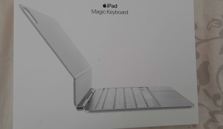 Magic Keyboard for iPad Pro 11‑inch (M4) - Russian - White 
$299.00