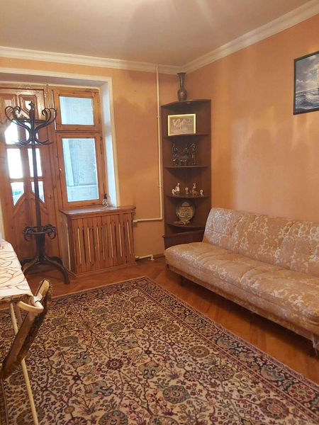 Срочно продается квартира 3/1/9, 73кв в Яккасарайском районе.