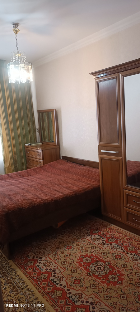 Продам квартиру 5 комнат
