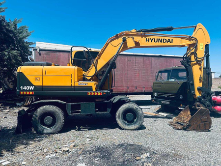 Hyundai 140 экскаватор
