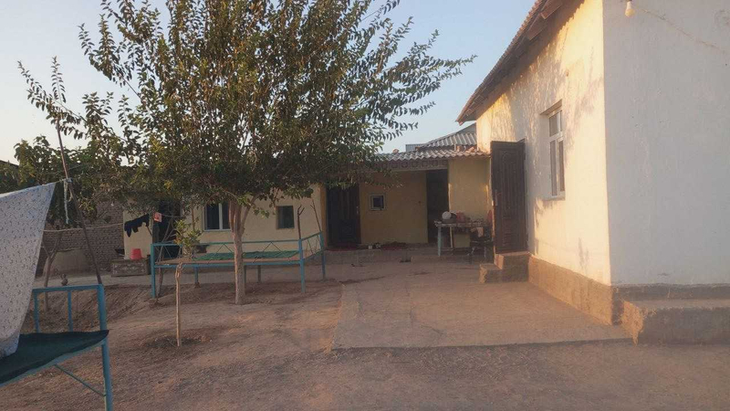 Уй ховли шошилинч арзон сотилади