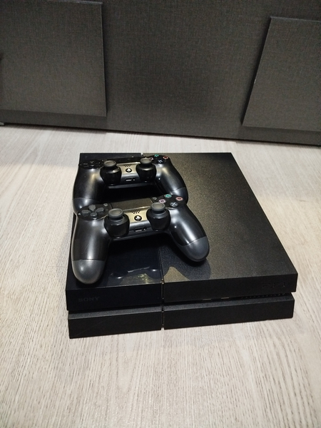 Консоль: PlayStation 4 (модель Fat).