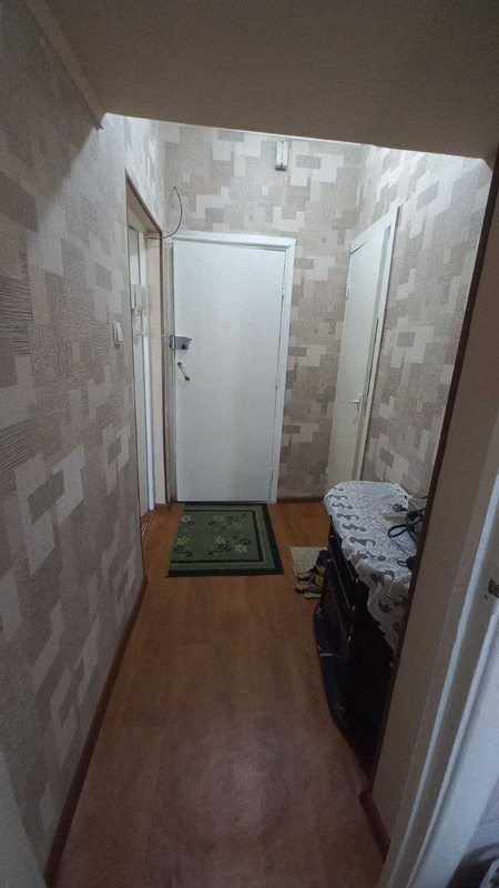 Продается квартира авиасозлар Кадышева 1/6/9 42м²