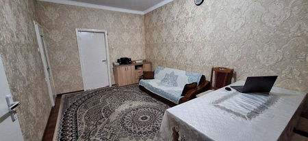 3*4/1/4 sotiladi, Chilonzor 20D (Aygen), balkon 1.5x6 + Podval