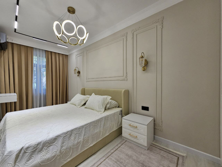 4-к. квартира, 100 м², 3/4 эт.