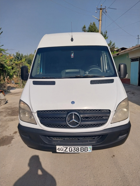 Sprinter.sotiladi ,yangi laboga barter bor