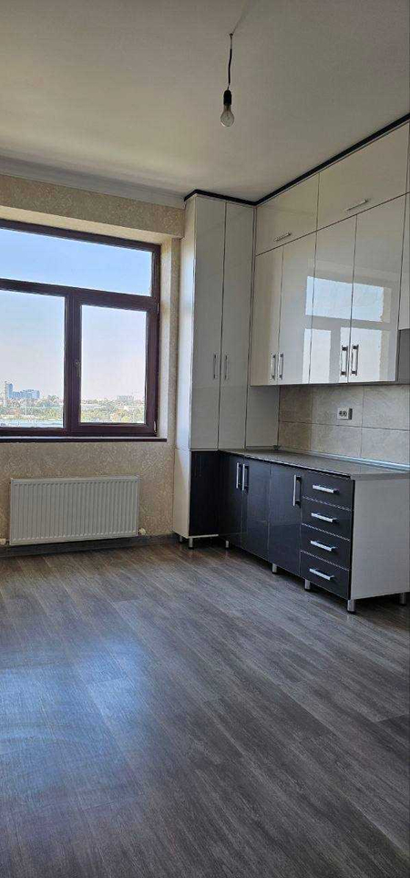 ул.Нукус бутик Гламур 2-комнатная 8/9 60 м² ремонт мебель техника