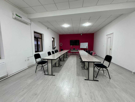 Tayyor ofis ijaraga beriladi.