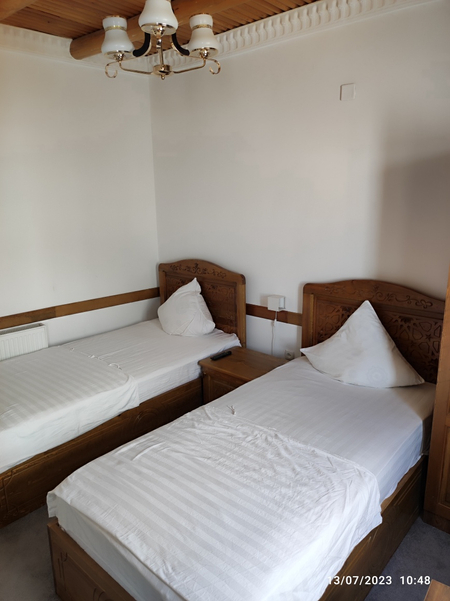 Munis Hotel  Labi hovuz