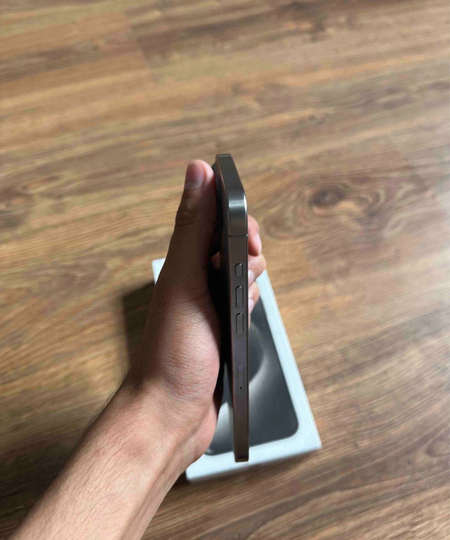 Iphone 15 Pro.
