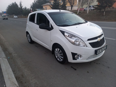 Spark sotiladi  xolati zur