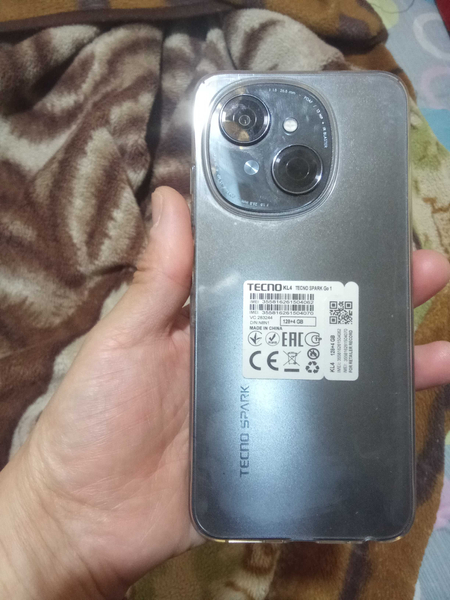 Tecno spark срочно сотилади