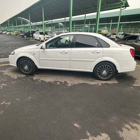 Chevrolet jentra 2020 srochna sotiladi