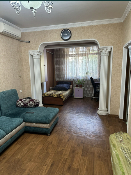 Продаётся Юнусобод 6, 2/2/4