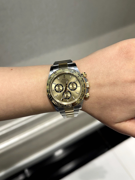 NEW Rolex Cosmograph Daytona 40mm Steel and Yellow Gold 126503