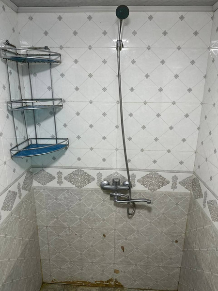 Dacha bochka charvak