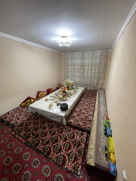 Срочно продаётся 3 х комнатная квартира