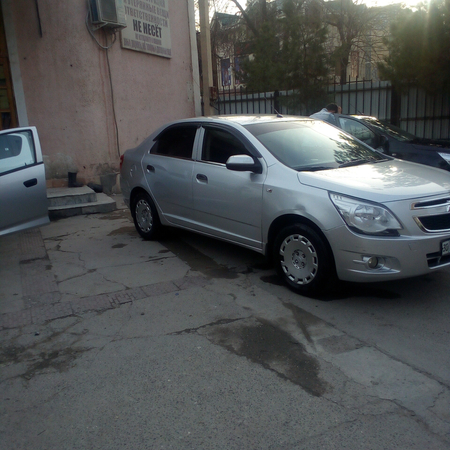 Cobalt 1 pazitsiya sotiladi