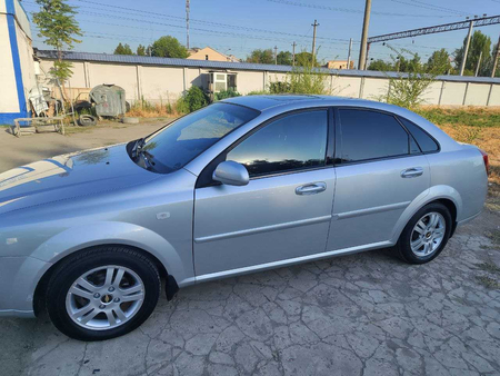 Lasetti 1.6 2013 yil