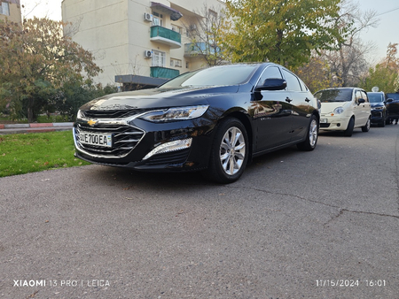 Sotiladi 2.4 motor