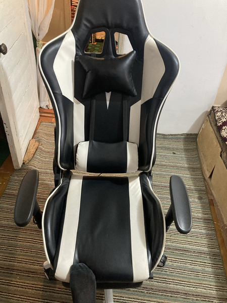 Игровое кресло Tesla