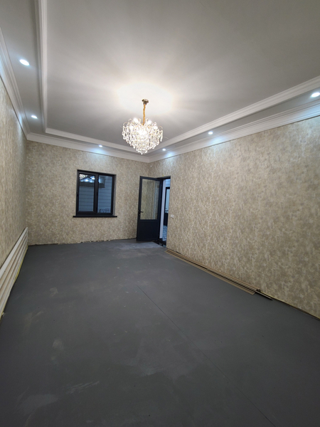 4 hona 1.5 sotih  tayyor uy 54000$