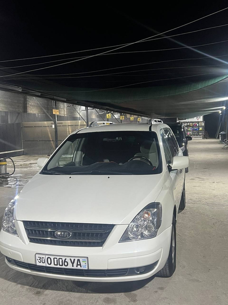 Kia karnival.хорош