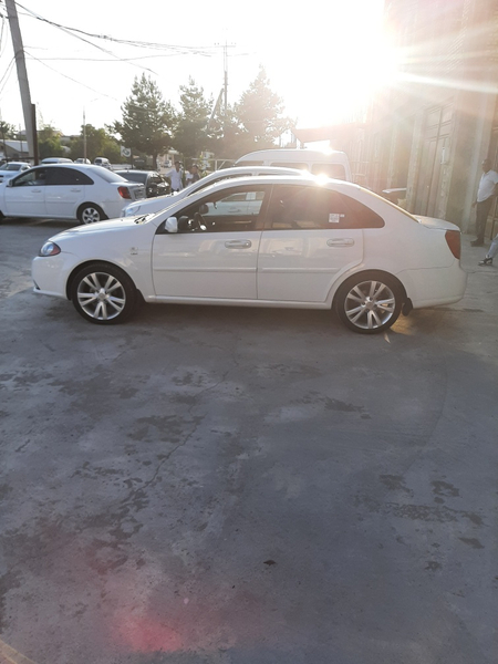 Captiva disk va balon  R17 gentrada turgan