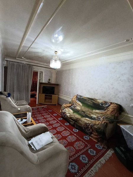 Продаётся!  Шота Руставели   -2/4/5-  кирпич  ( 66м² )