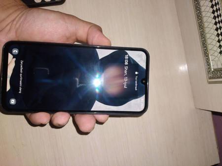 Samsung A15 Xotrasi 128gb ideal xolatda karobkasi bor
