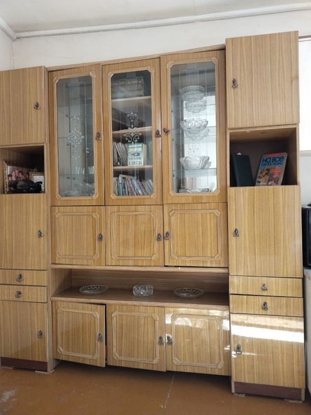 Продается Рижская мебель