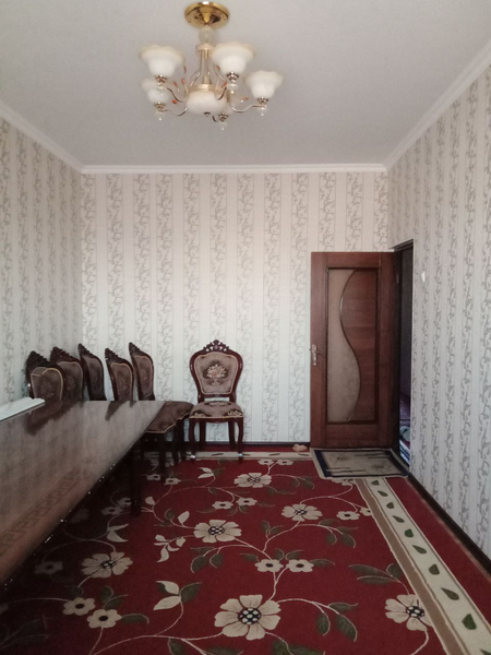 продаётся квартира четырёх комнатная