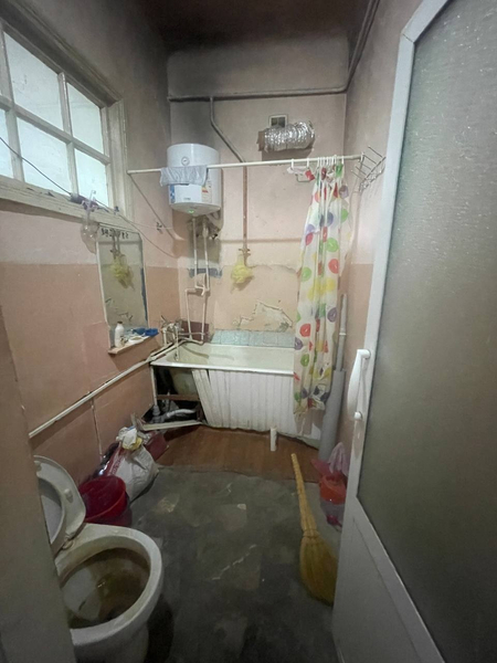 Продается  2/2/2  Жаркурганская улица,  50 квм