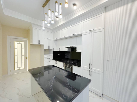 Продам 3 ком квартиру в новостройке Модерн Строй