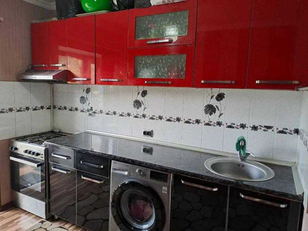 СРОЧНО !! Продается квартира в Яшнабаде 1/3/4 ( 30 кв/м ) Авиасозлар 3