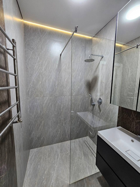Продаётся квартира 2в3/4/9, с новым ремонтом, кафе Дахан
