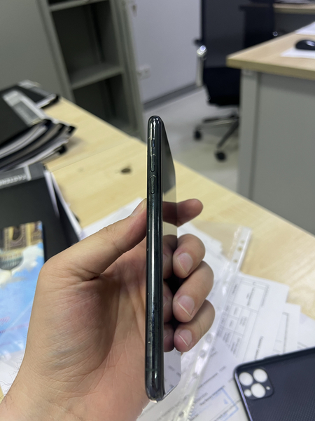 Iphone 11 pro max LL/A 64GB