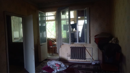 Срочно продаётся 2х комнатная квартира  Юнусабад 11