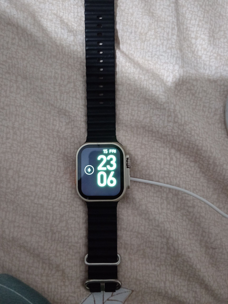 Smart watch yangi