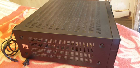 Продается ресивер Harmon Kardon AVR 320