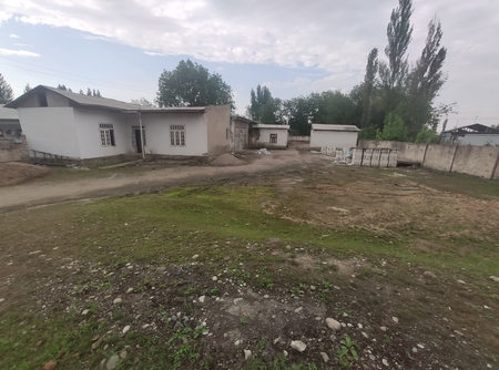 Noturar Zdaniya ijaraga beriladi.