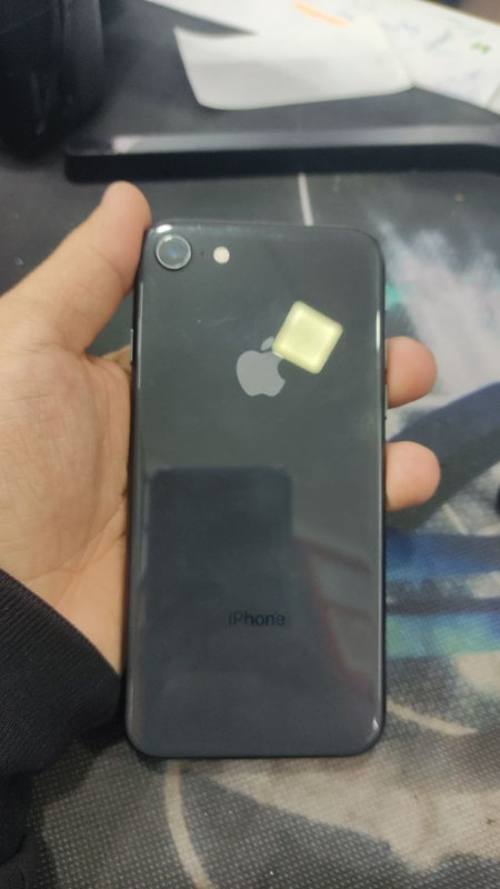 Iphon 8 black 64 gb