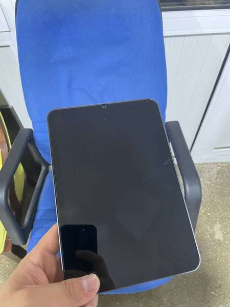iPad 6 mini wi fi 64 G