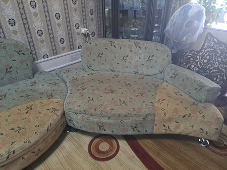 3 дивана в комплекте, становится 2х спальная кровать