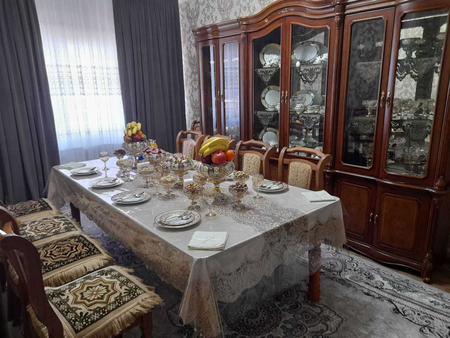 (К123222) Продается 4-х комнатная квартира в Шайхантахурском районе.