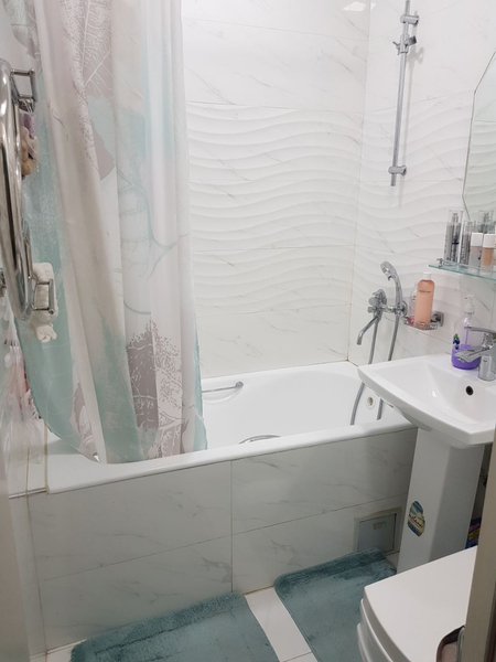 Продаётся 1/4/5 Буюк ипак йули метро